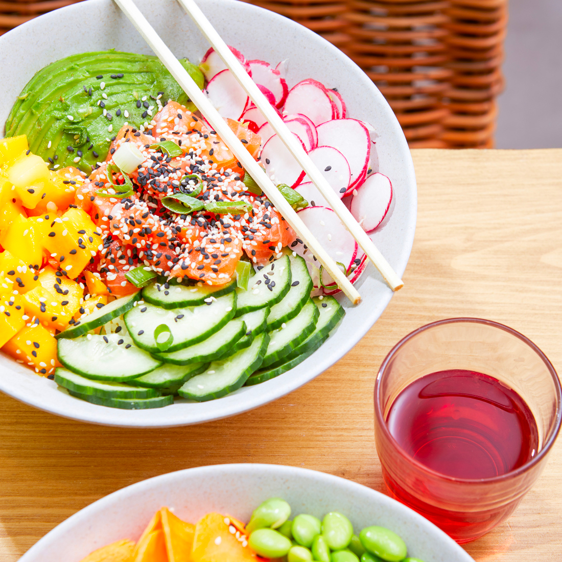 Poke Bar Pontoise - Composez votre poké bowl.